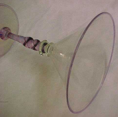 steubenelegantglassantiquesvintagestarcenternantiquemall